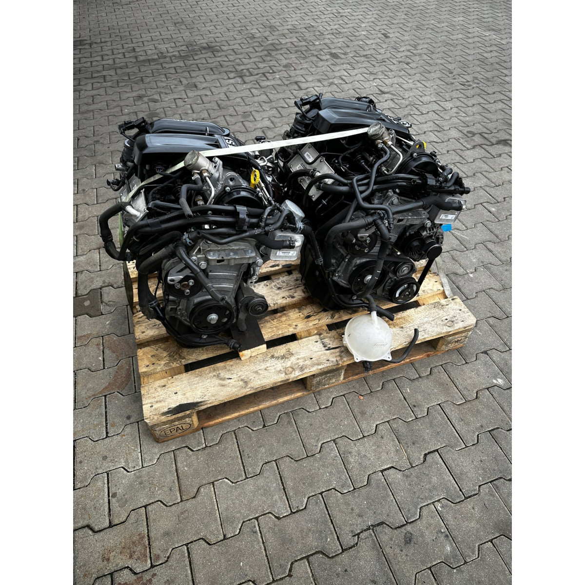 Двигун Audi A3 Sportback (8PA) 1.2 TSI CBZB CBZA CBZC в Україні. Купити ...