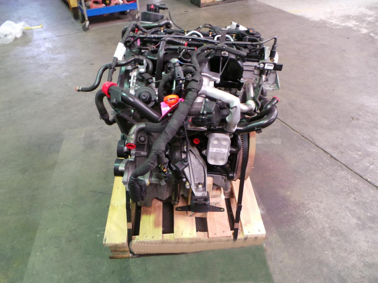 Двигун Volkswagen AMAROK 2.0 BiTDI CDCA CDC в Україні. Купити двигун ...